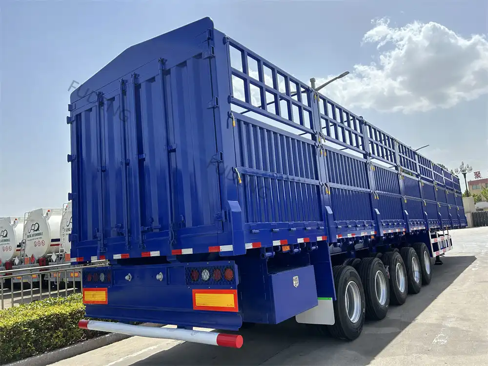 Standard 18 Wheeler Trailer Size